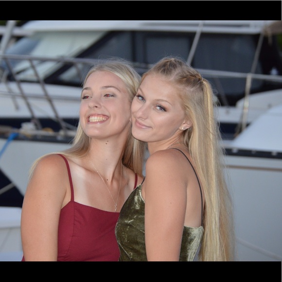 Emma's Closet (@emma91500) | Poshmark